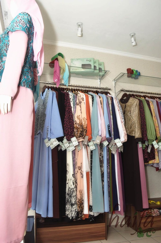 Haifa Gallery 1st Offline Store @ Pasar Segar Graha Raya Bintaro ...